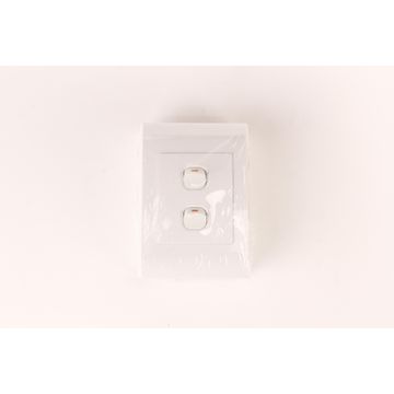 Lesco Switch 2 Lever 1 Way 2x4 White | Leroy Merlin South Africa