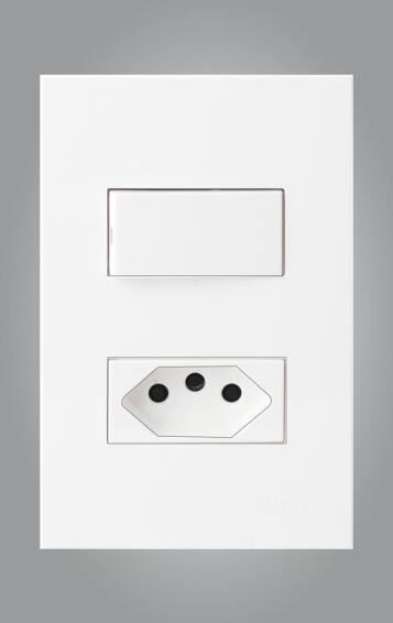 Socket switch matrix ONESTO 1x2 pin & 2 way white 4x2 | Leroy Merlin ...