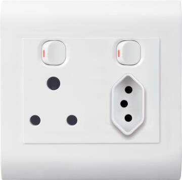 Socket LESCO 1x3 & 1x2 pin 4x4 white | LEROY MERLIN South Africa